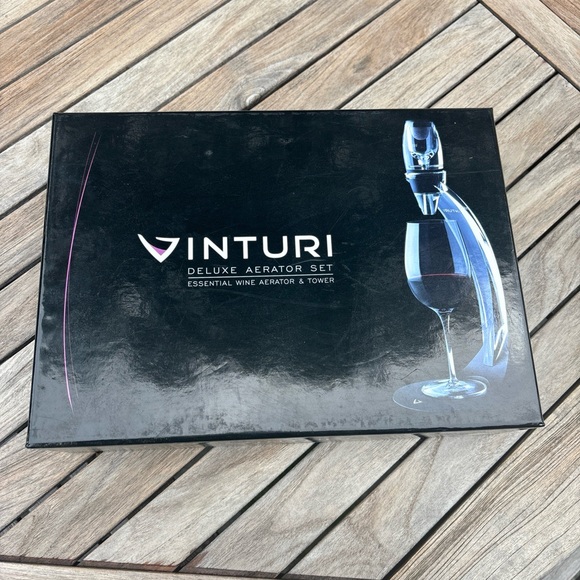 Williams Sonoma | Dining | Vinturi Deluxe Aerator Set | Poshmark